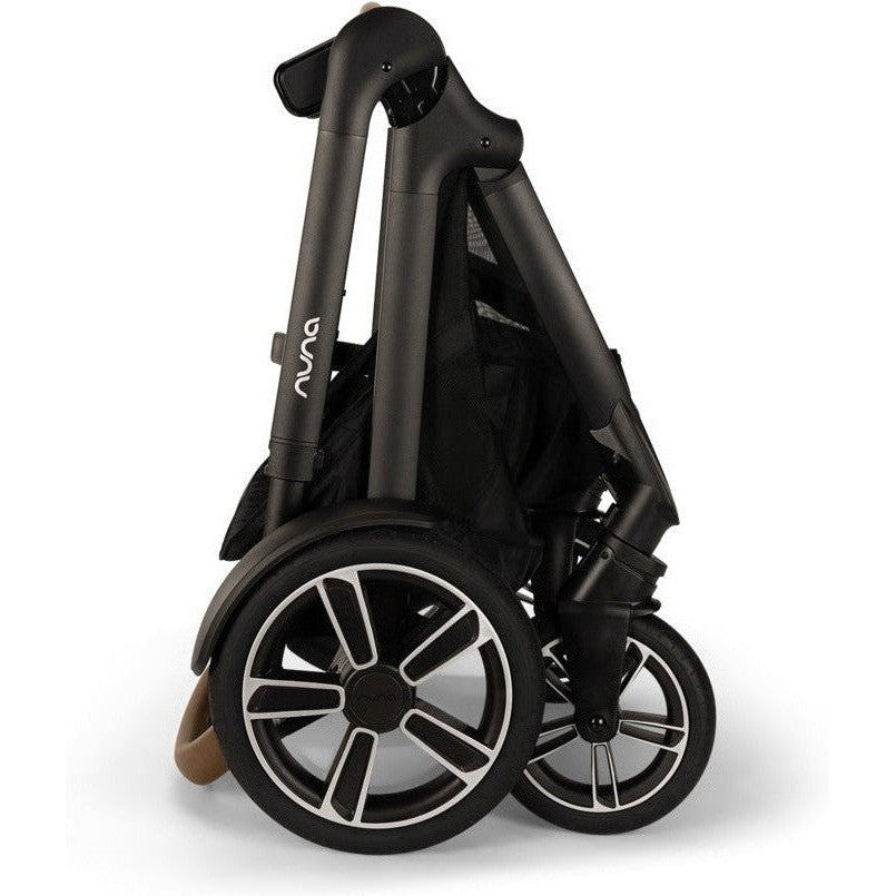 Nuna Demi Next with Travel Board + Pipa Urbn Travel System — The ...